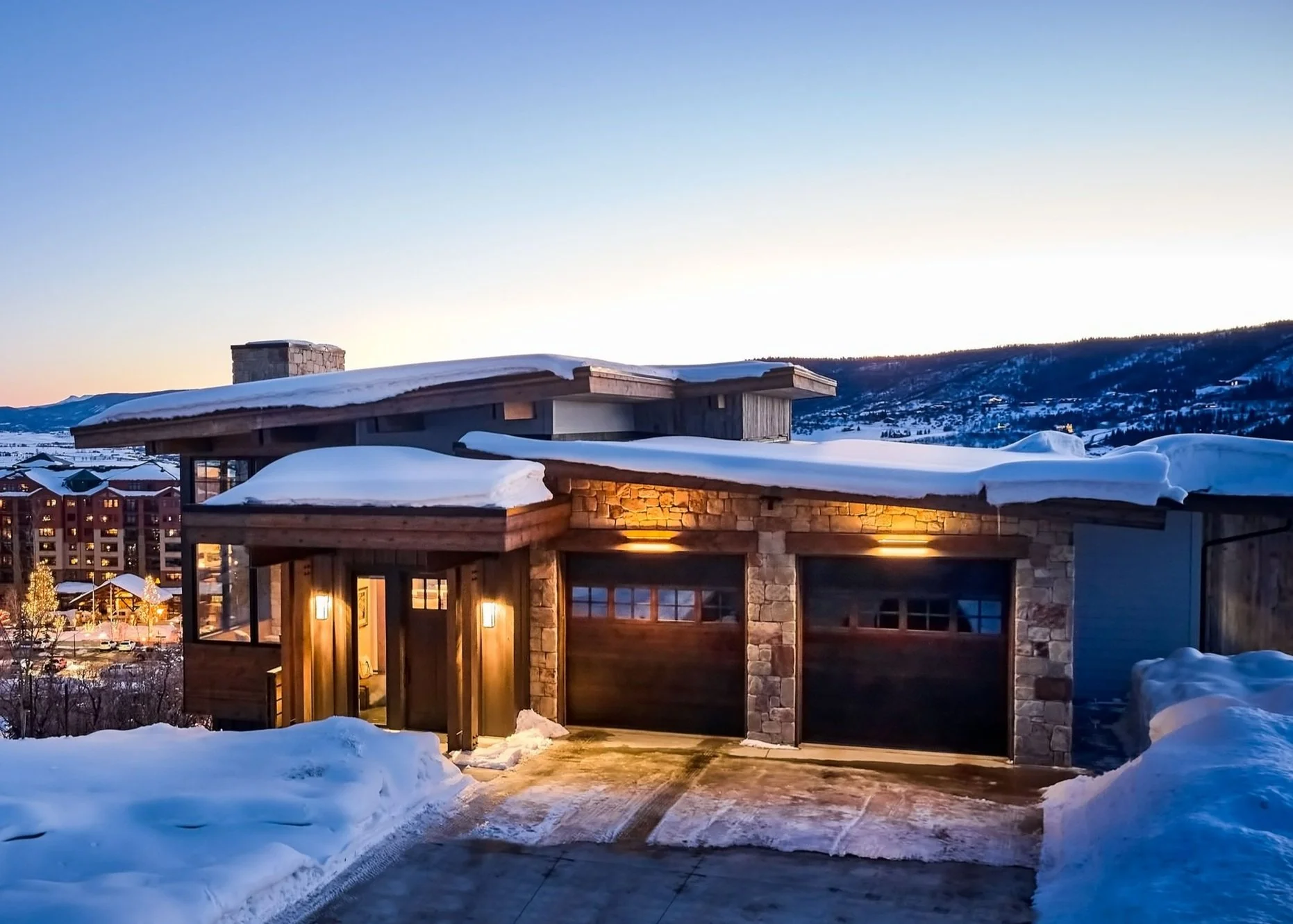 Slopeside Perch | Explore Luxurious Mountain Homes — JSM Builders